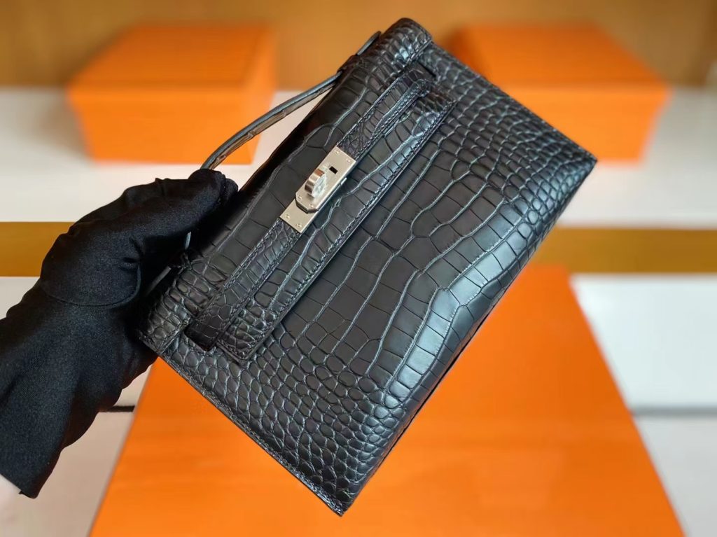 Hermès mini kelly pochette Matte Alligator crocodile Black Silver ...